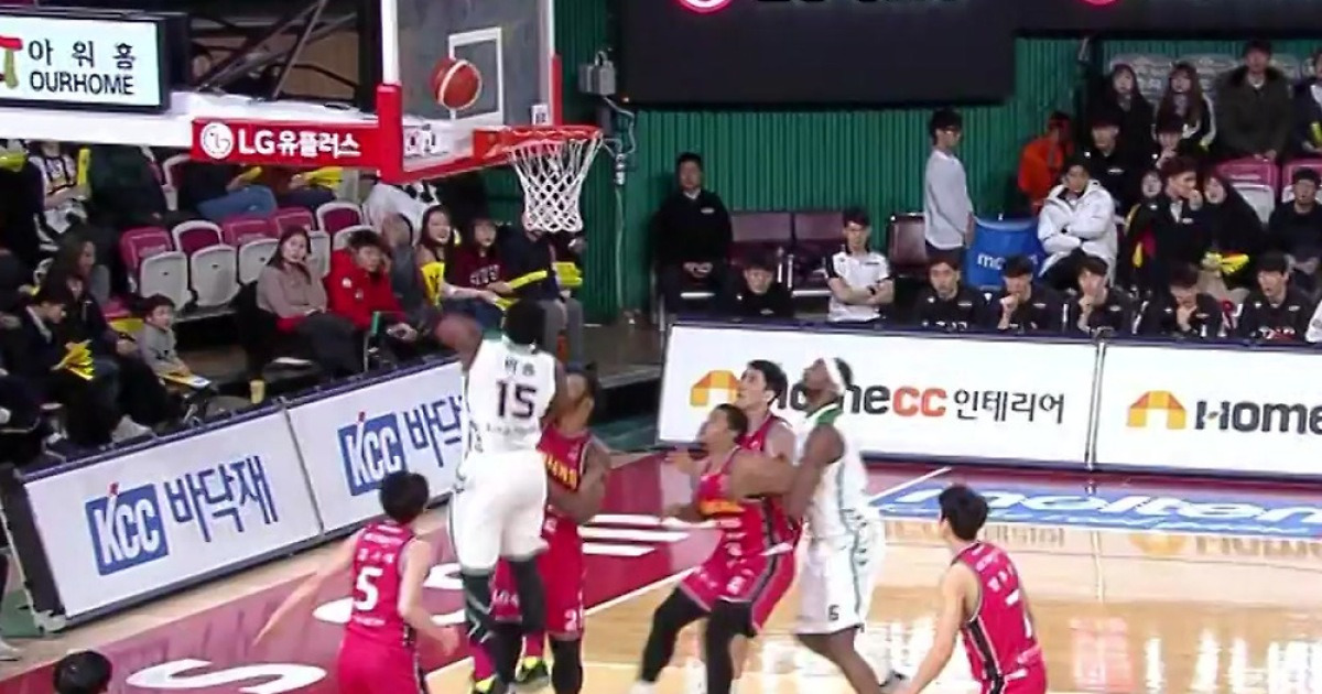 DB, LG 꺾고 선두 고수