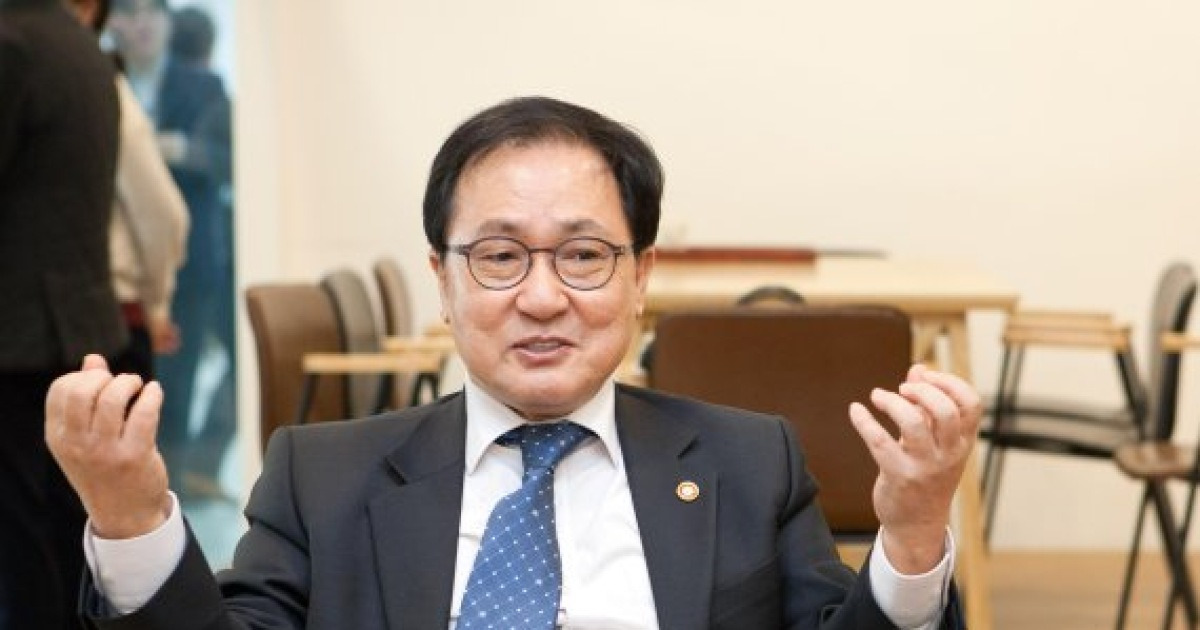 "유료방송 M&A 심사, 정부 한목소리 낼 것".. SKT-CJ헬로 반면교사로