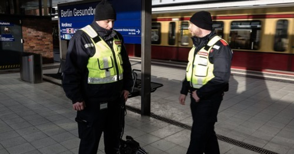 GERMANY TRANSPORT TRAIN STATION SECURITY