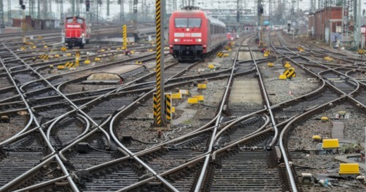 GERMANY ECONOMY TRANSPORT