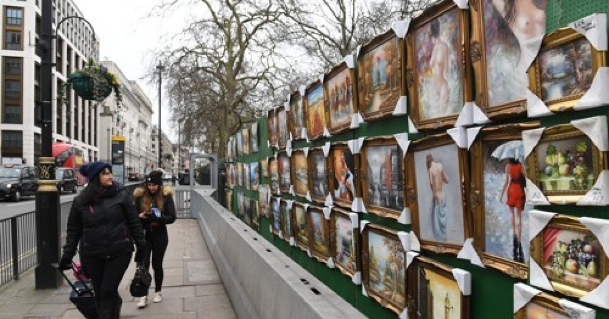 BRITAIN DAILY LIFE ART LONDON