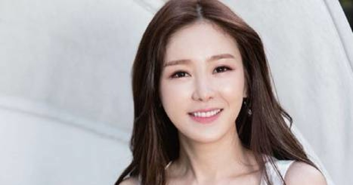 공서영 "숨 쉬라고 뚫어준 옷"..'육감적' 볼륨 몸매 '눈길'