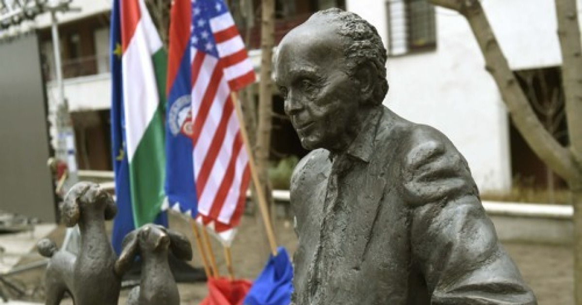 Hungary US Tom Lantos Statue