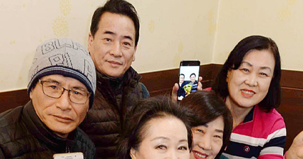 '남진 앓이'에 늙을새 없어.. 환갑 넘어도 우린 '피터팬~'