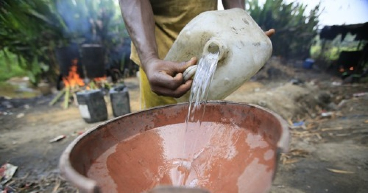 IVORY COAST MANUFACTURE OF ARTISANAL LIQUOR
