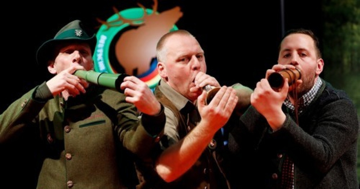 GERMANY TRADITIONS DEER CALLING