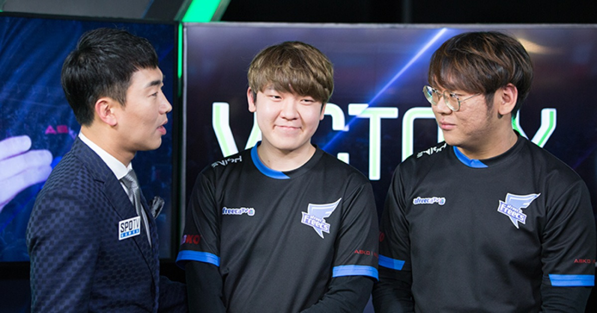 [포토] '스피릿' 이다윤-'투신' 박종익 "SKT전 MVP는 우리!"