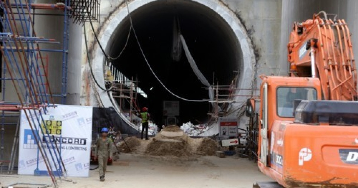 EGYPT NEW TUNNELS UNDER SUEZ CANAL