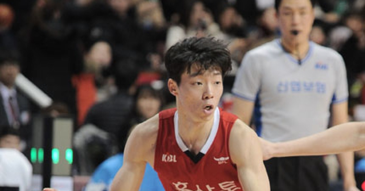 '이재도 29점 폭발' KGC, 4연패 탈출.. DB 4연패 수렁