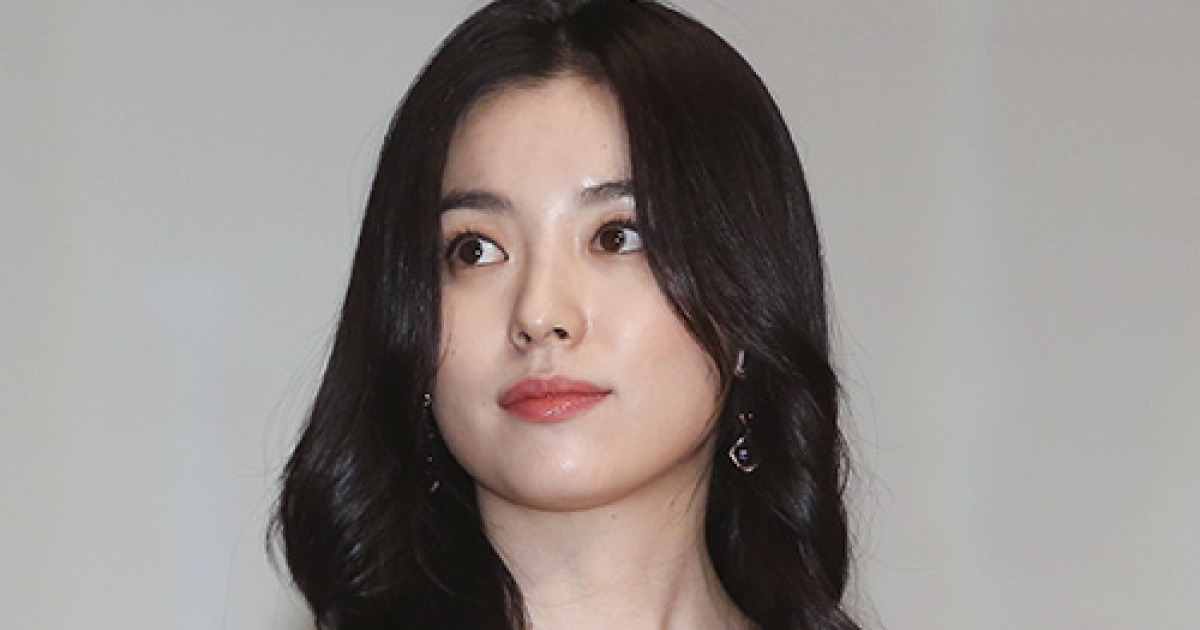 [bnt포토] 한효주 '빚은듯한 도자기 피부'