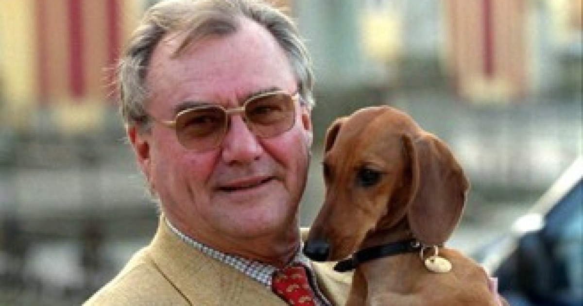(FILE) DENMARK OBIT PRINCE HENRIK