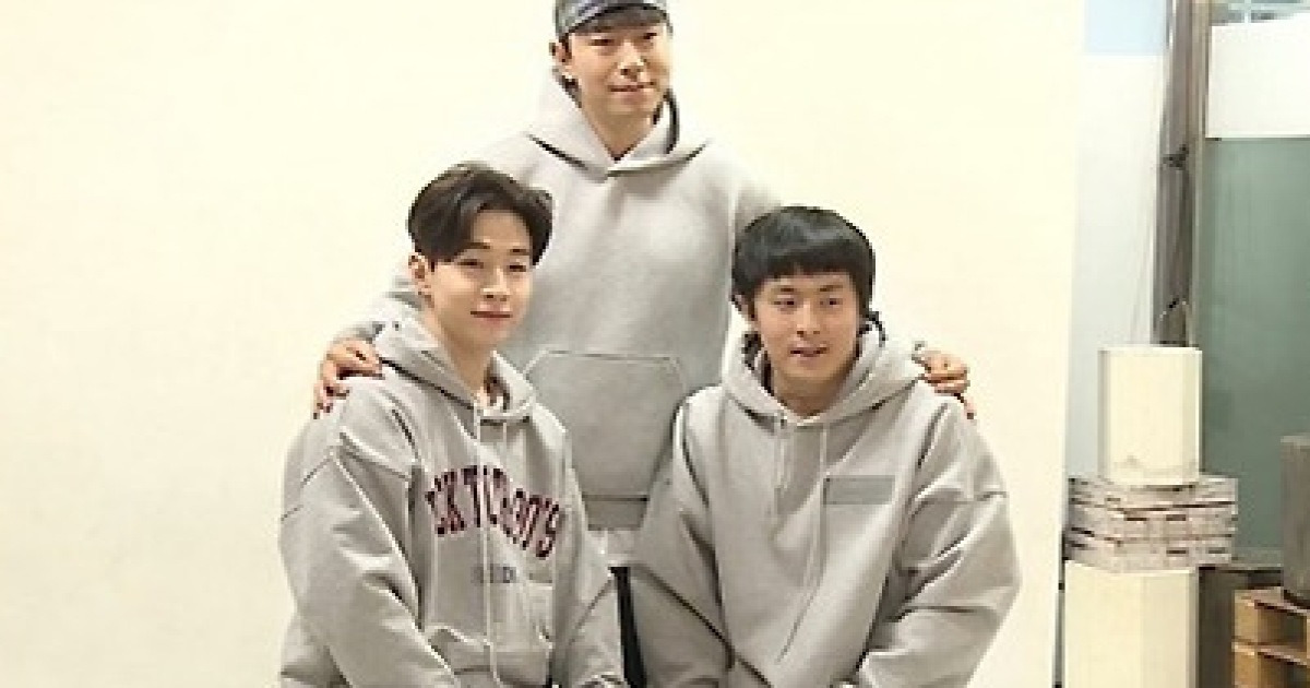 '나혼자' 이시언X기안84X헨리, 얼간美 가득한 가족 촬영