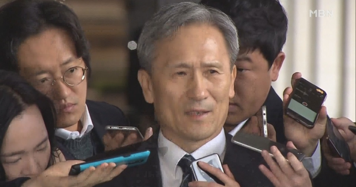 [뉴스8 단신] '군 댓글수사 축소' 김관진 압수수색..소환 임박