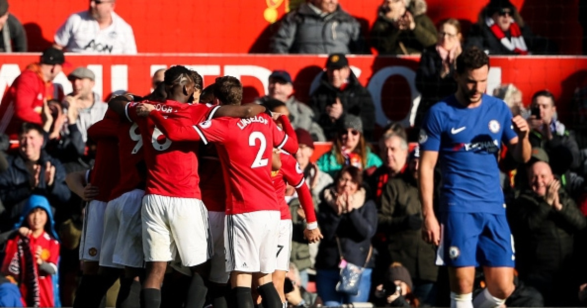 [EPL 리뷰] '루카쿠 1G 1A' 맨유, 첼시에 2-1 역전승..무리뉴 변칙 성공