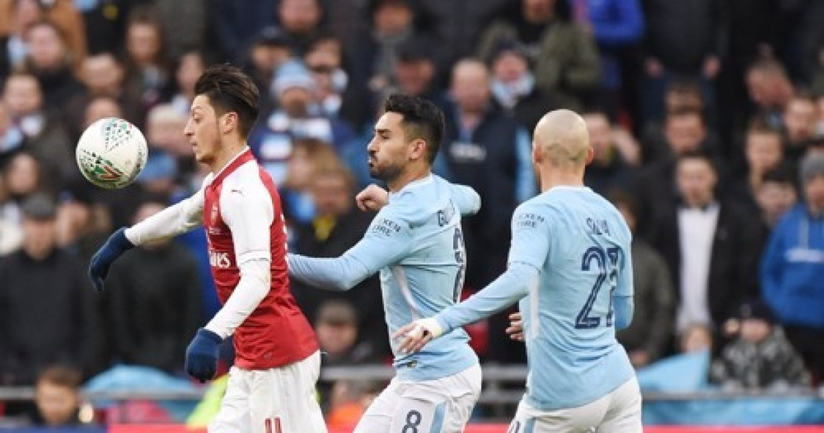 BRITAIN SOCCER ENGLISH LEAGUE CUP FINAL