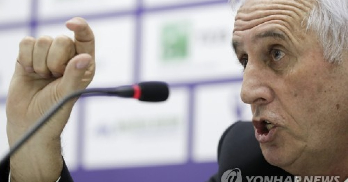 KOSOVO SOCCER BERNARD CHALLANDES