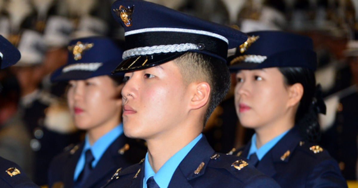 참전용사 대 이은 곽지훈 공사 생도 임관