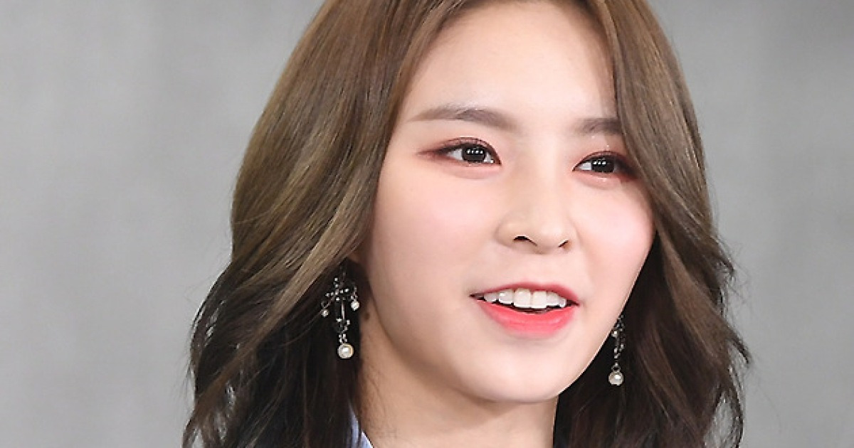 [TD포토] CLC 엘키 '심장을 멈추게 만드는 미모'