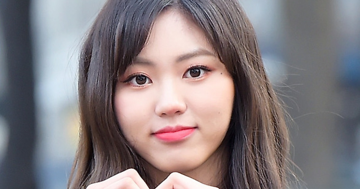 [엑's HD] CLC 은빈 '인형의 아침 인사법'