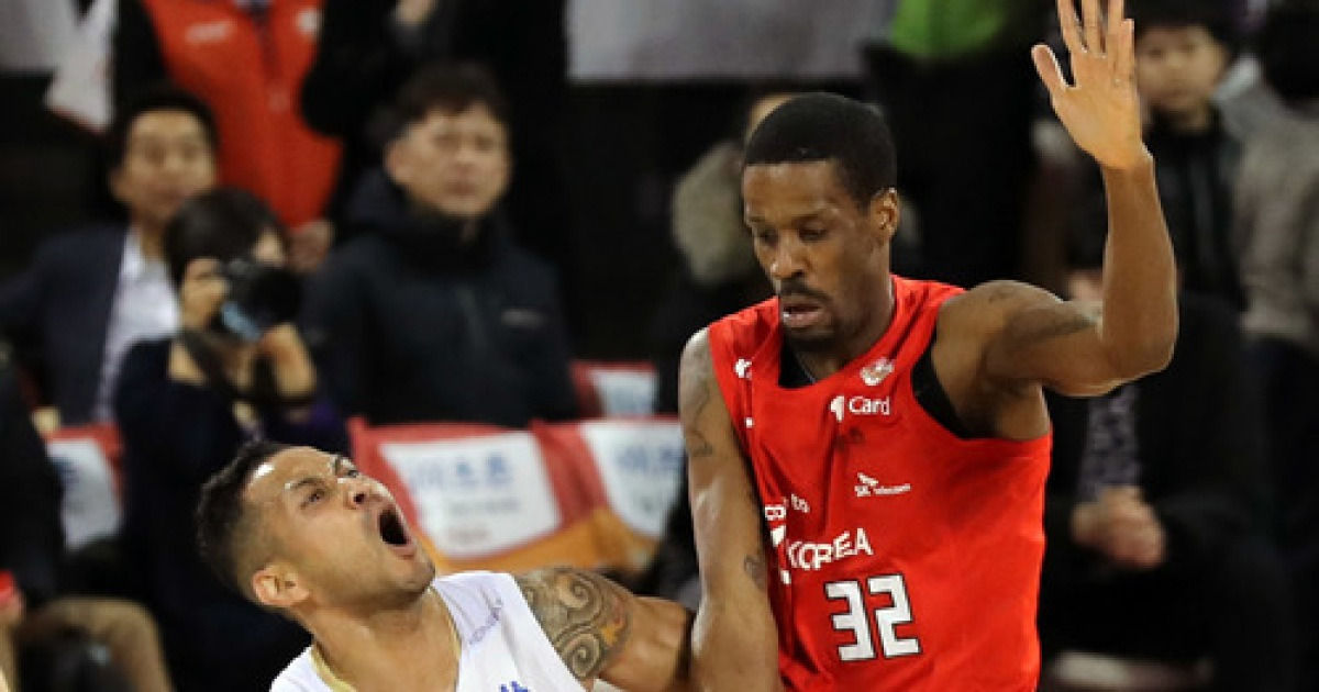 [초점]SK:KCC, 2위 놓고 마지막 승부..4강 PO 직행 티켓 어디로