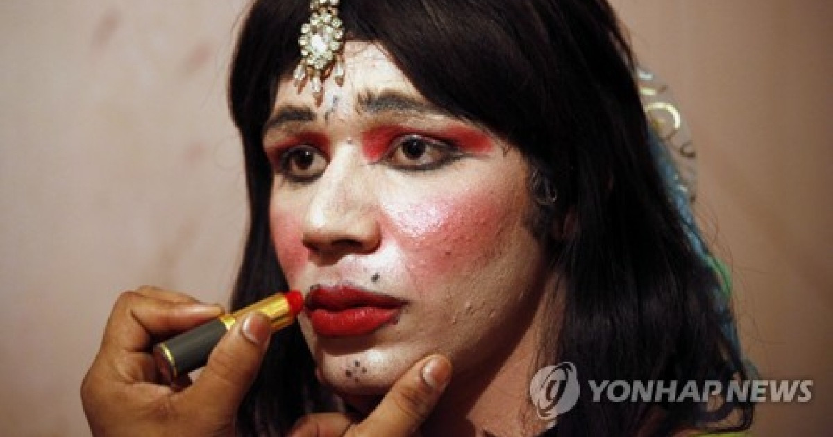 PAKISTAN TRANSGENDERS