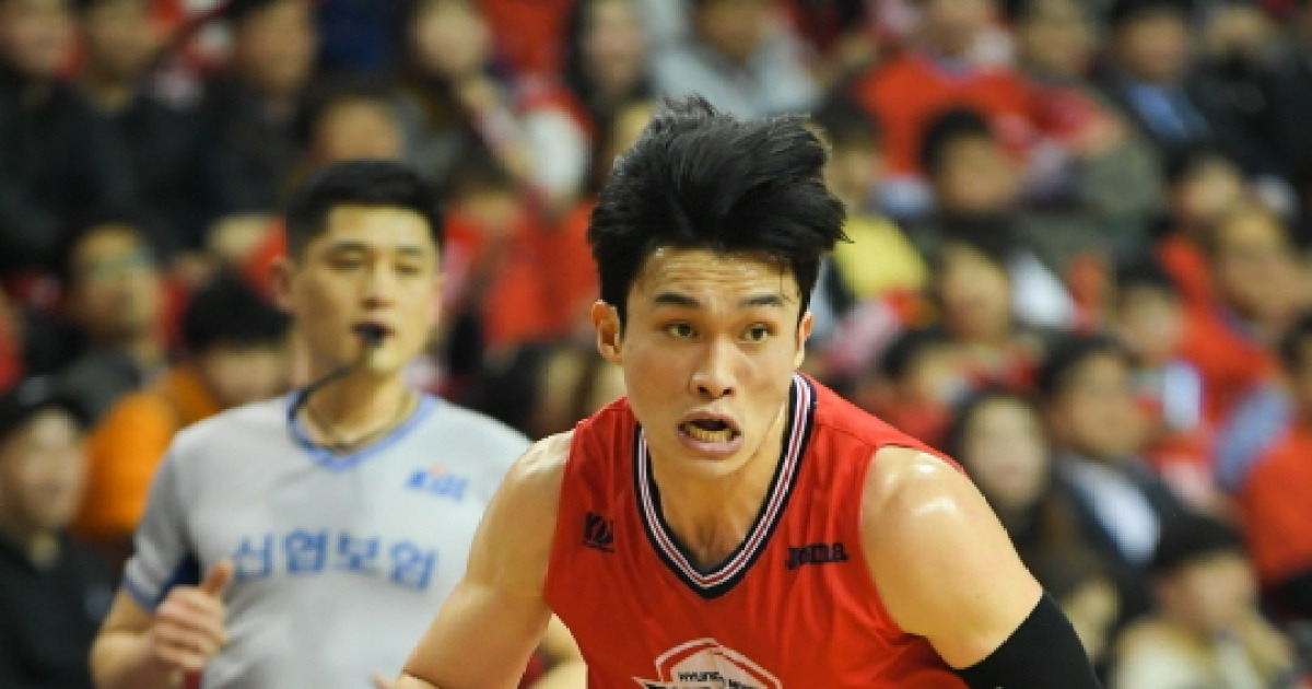 [BK Review] '3점슛 12개 폭발' 현대모비스, KGC 꺾고 승부 원점으로 돌려