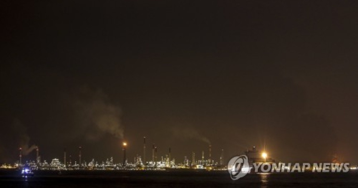 SINGAPORE TANKSTORE FIRE