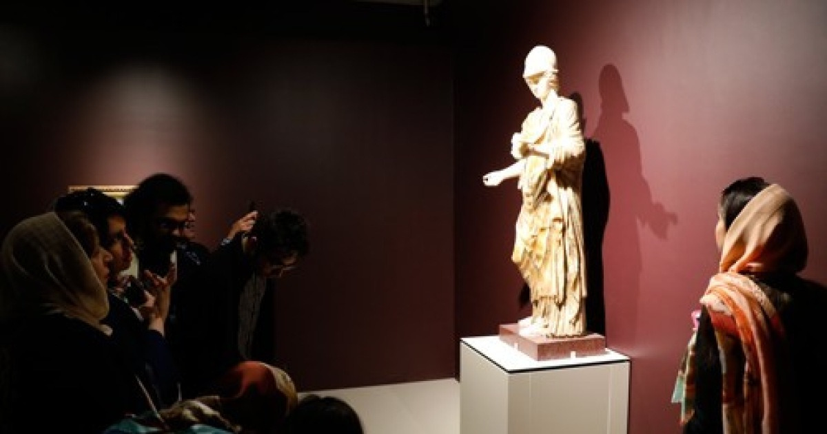 IRAN FRANCE MUSEUM LOUVRE