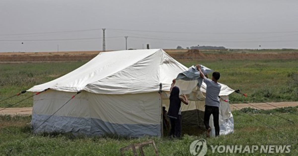 MIDEAST ISRAEL PALESTINIANS PREPARATIONS FOR MASS PROTESTS ALONG