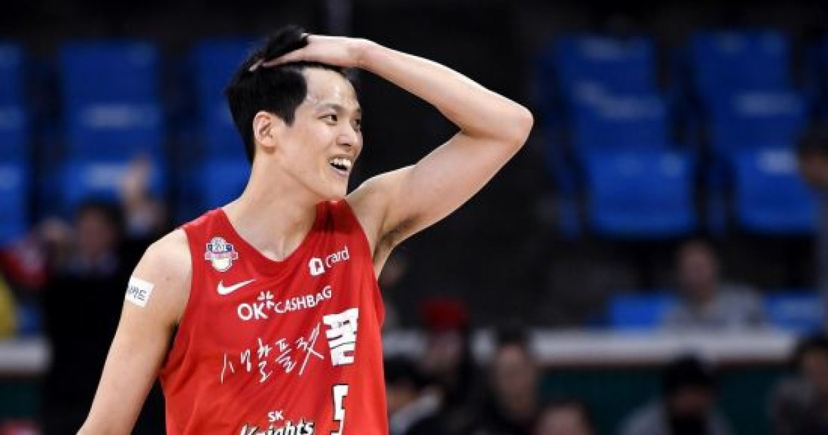 76.2% 확률 잡은 SK, KCC에 88-81 승..4강 PO 1차전 기선제압