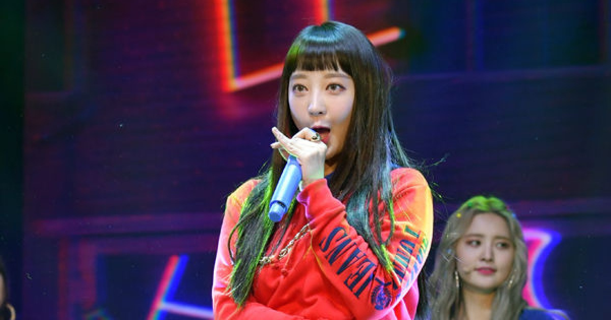 [E포토]EXID 혜린, 90년대 컨셉이 잘 어울려~