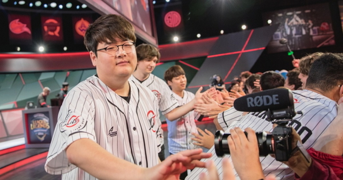 [NA LCS] 100 시브스, 클러치 게이밍 꺾고 결승 진출..팀 리퀴드와 격돌