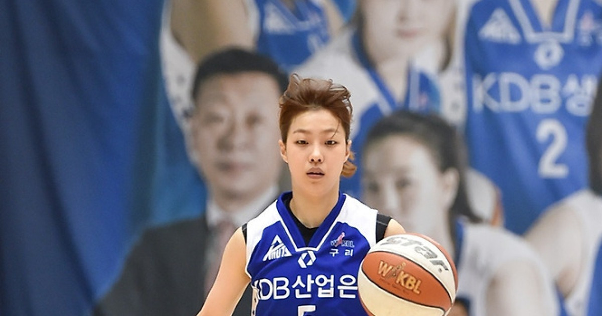 '감독 공개 모집' WKBL, KDB생명 감독 공모 발표