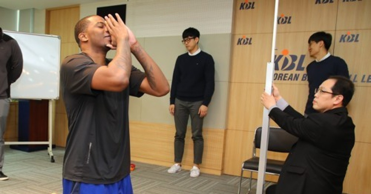 "휴, 199.2cm"..찰스 로드, 'KBL 커트라인' 키 200cm 이하 통과