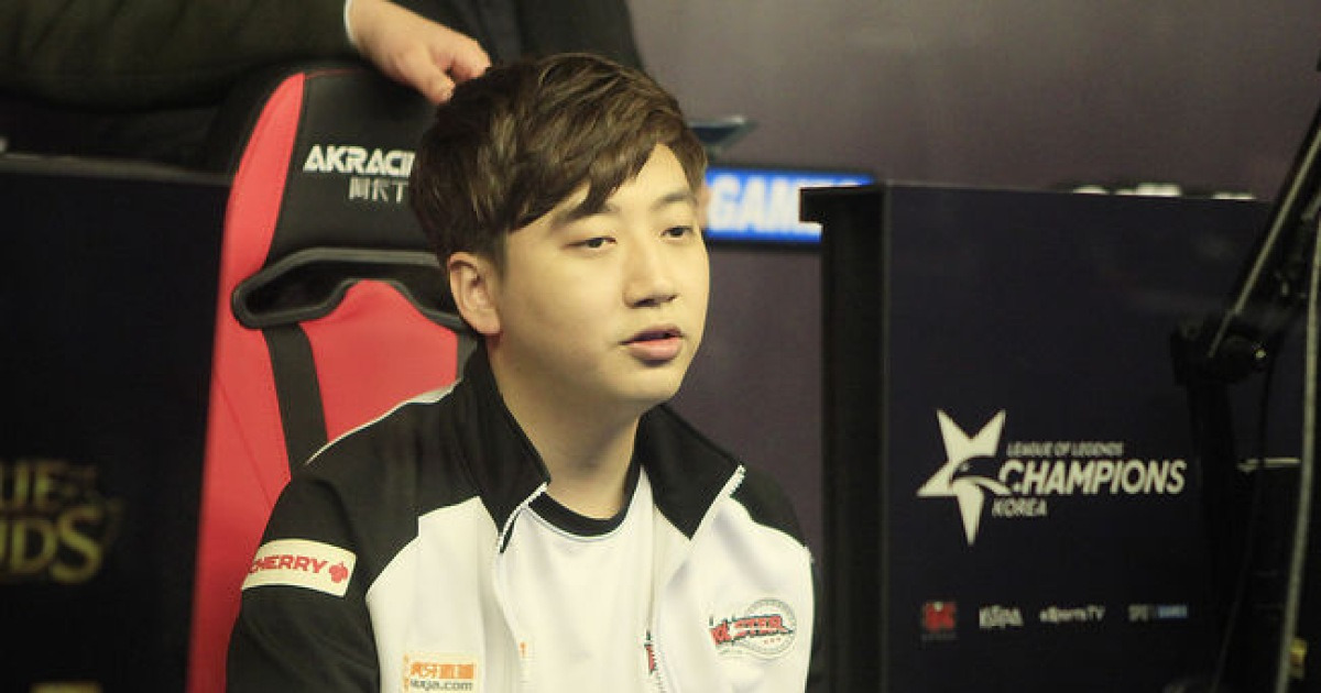 [롤챔스 PO 2R] '다시 장군 부릅니다'..KT, '스코어' 고동빈 3세트 투입