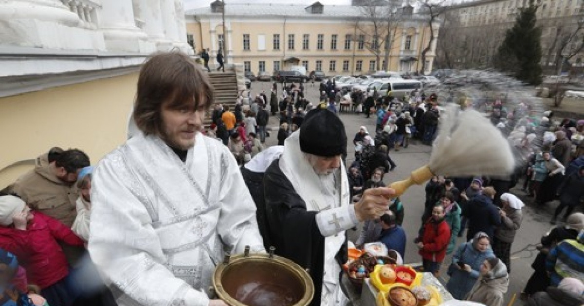 RUSSIA EASTER TRADITION