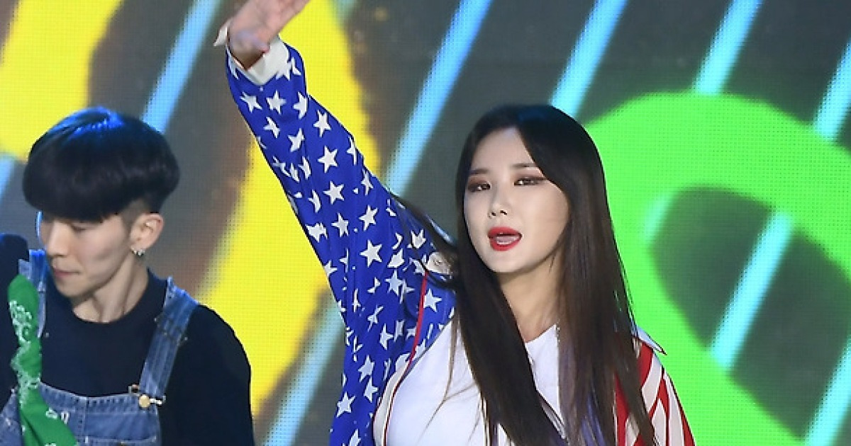 [포토엔HD] EXID LE '놀라운 한 줌 개미허리'