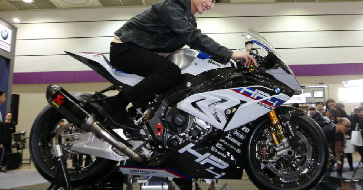 [포토]전세계750대만 존재하는 New HP4 레이스