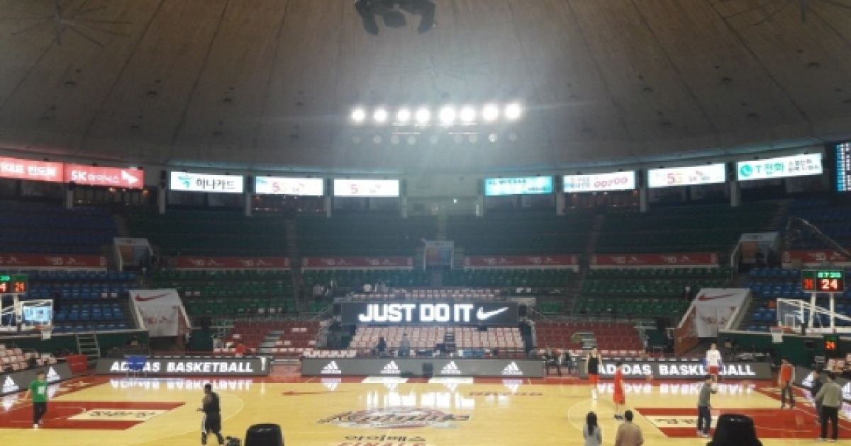 [KBL PO] 4차전을 준비 중인 양팀 선수