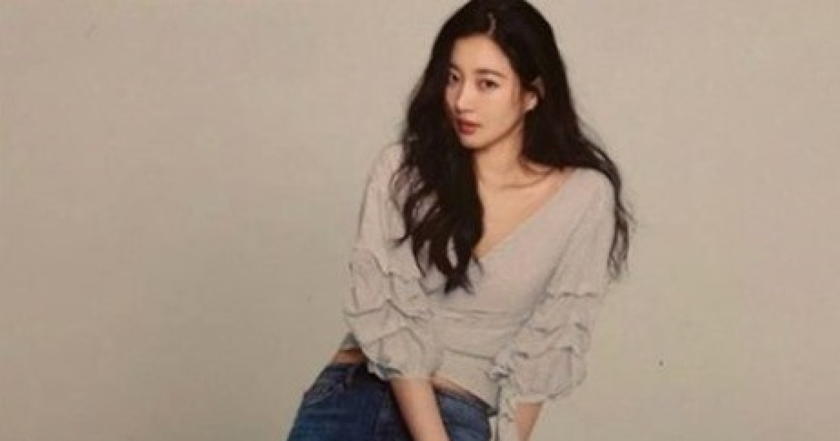 김사랑 청바지 핏 실화 비현실적 비주얼 눈길