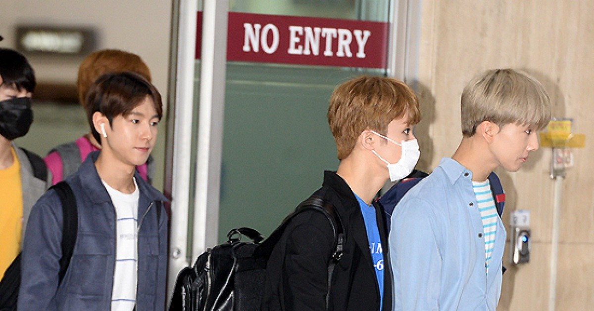 NCT DREAM 마크, 재빠른 걸음으로 입국 [MK포토]