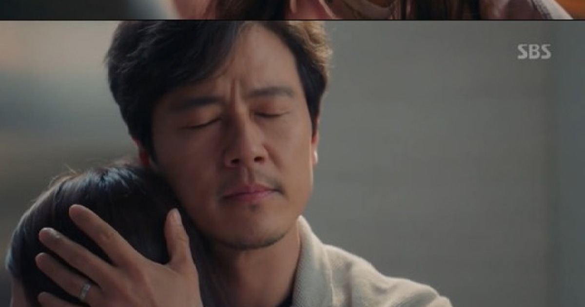 밤TView] '키스 먼저' 정다빈, 父 감우성 투병 사실 알았다