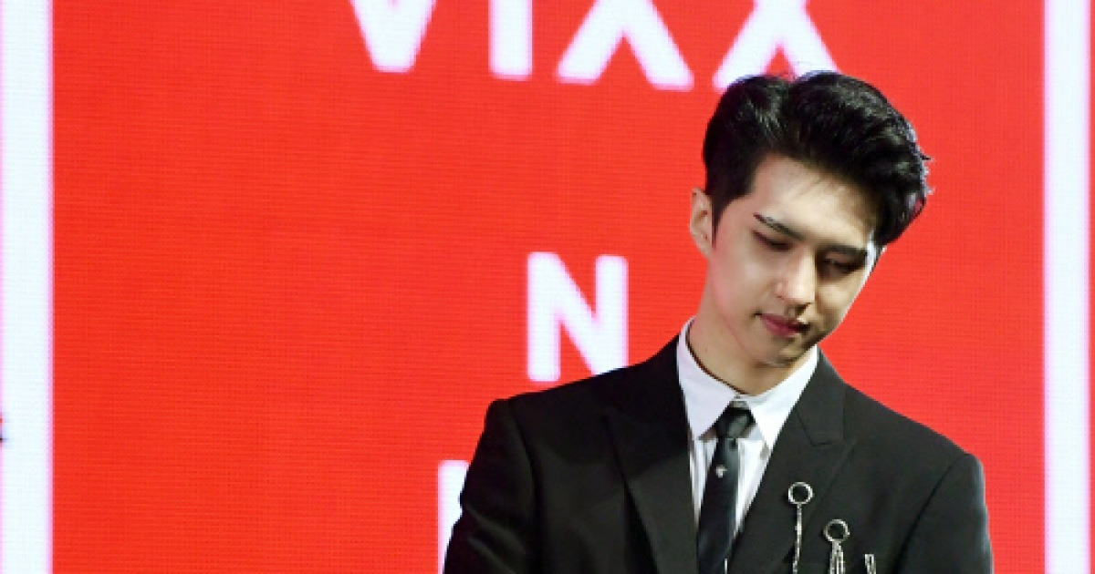 [포토] 빅스(VIXX) 켄, 포토타임 준비 완료!