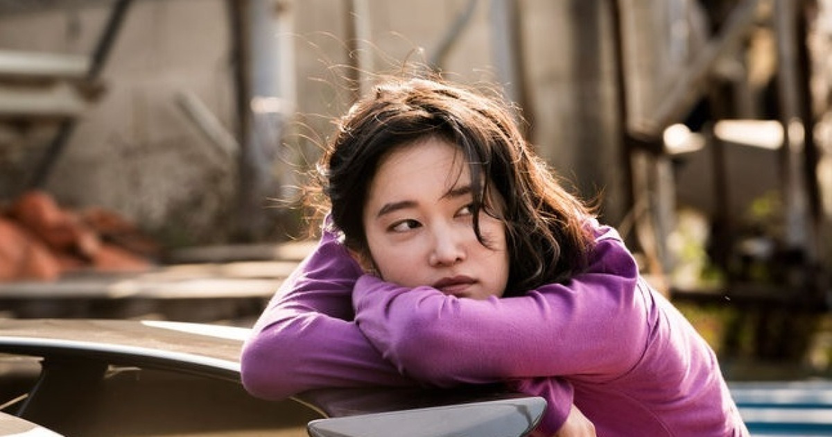 파격 베드신·노출 연기버디 전종서 연기초짜 맞아