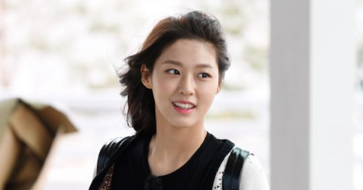 [TEN PHOTO]AOA 설현 '영화속 한 장면처럼'