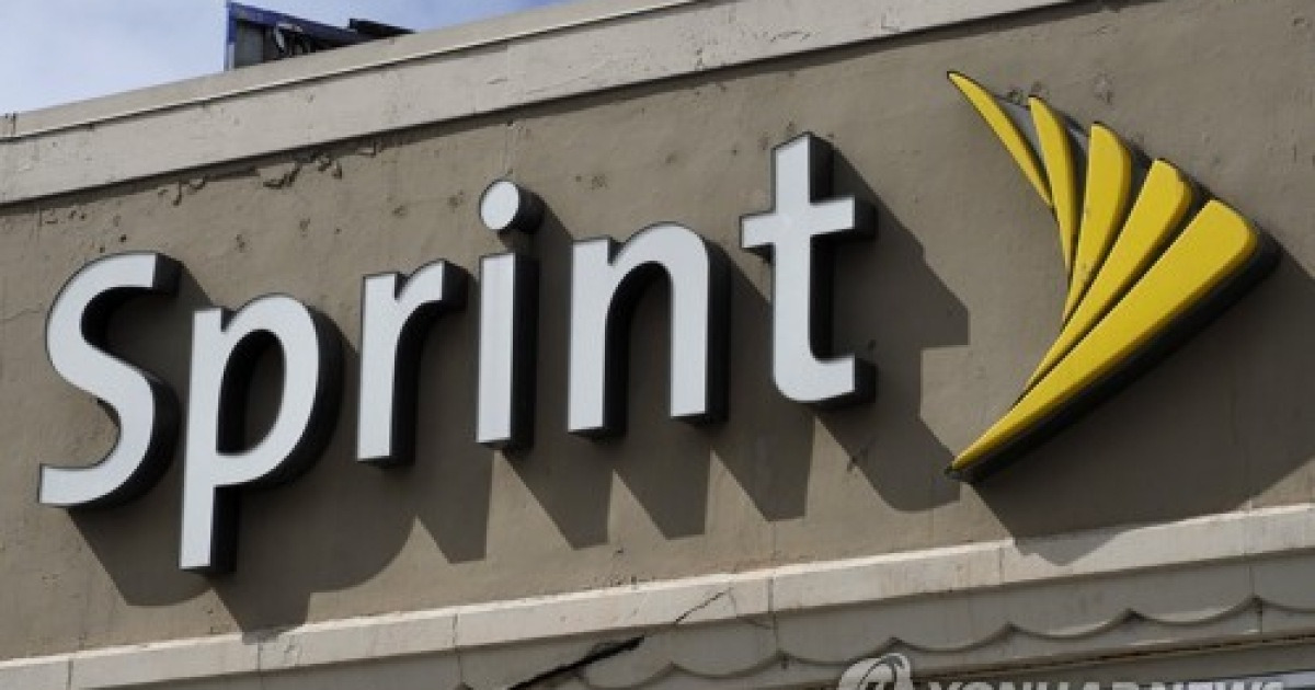 USA ECONOMY T-MOBILE SPRINT MERGER