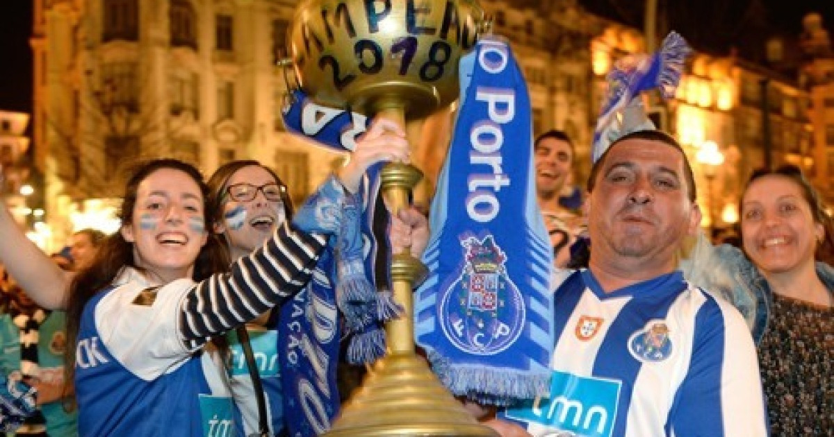PORTUGAL SOCCER FC PORTO WINS FIRST LEAGUE
