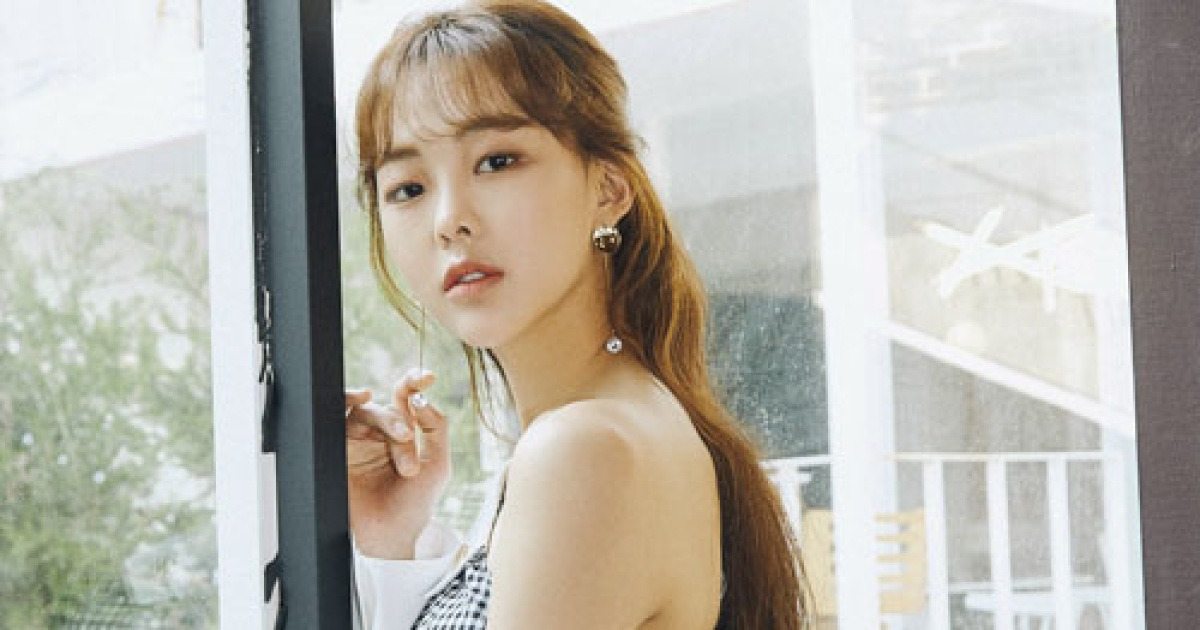 [bnt화보] 금새록 "과거 원더걸스 되고 싶어 무작정 JYP에 편지 보내"