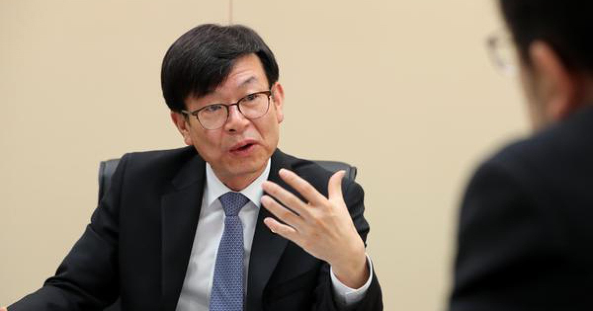 FTC chief: Samsung Life stake in Samsung Elec should be addressed this year