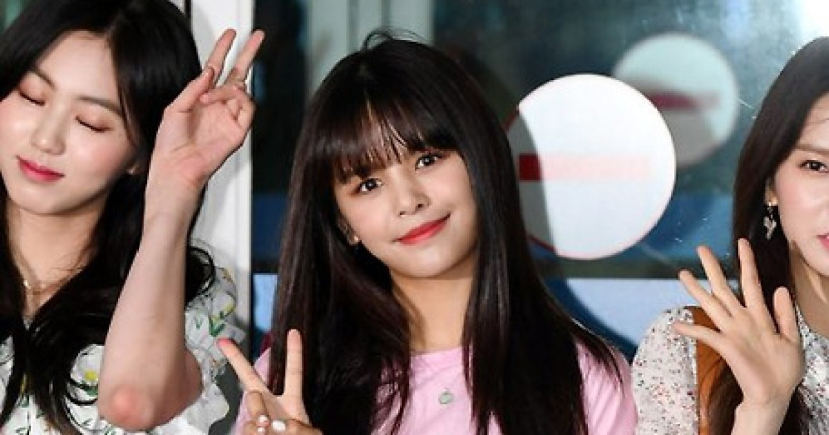 [TEN PHOTO]CLC 손 '상큼발랄하게 브이~'